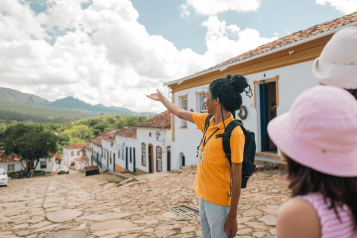 Turismo soma 2,4 milhões de empregos com carteira assinada - Hotelier News